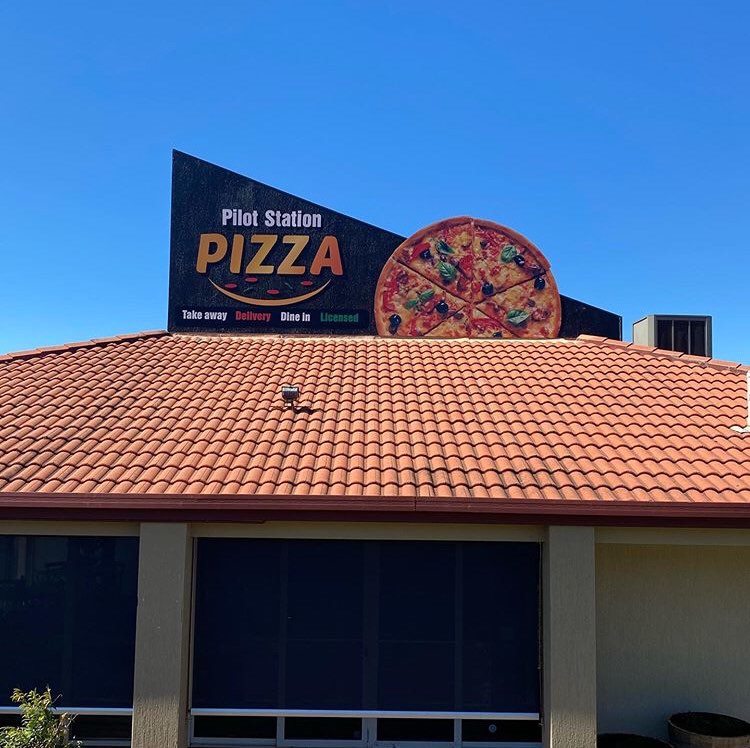 Contact | Pilot Station Pizza - South West Rocks